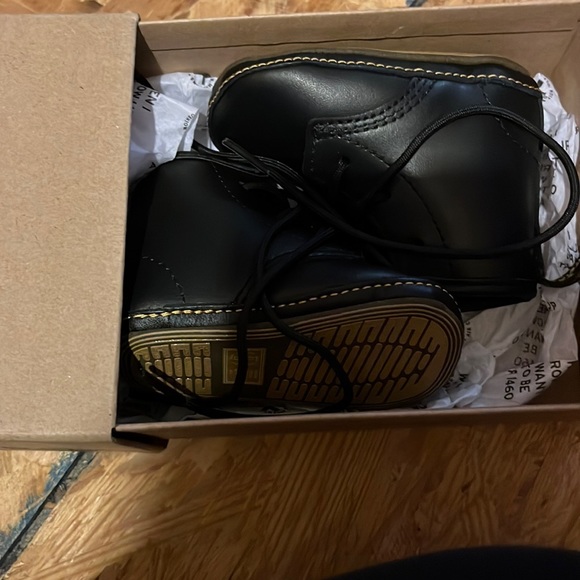 Dr. Martens | Shoes | Dr Airwair Martens | Poshmark